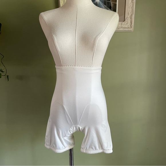 Olga | Intimates & Sleepwear | Vintage Olga Shapewear Girdle Shorts ...